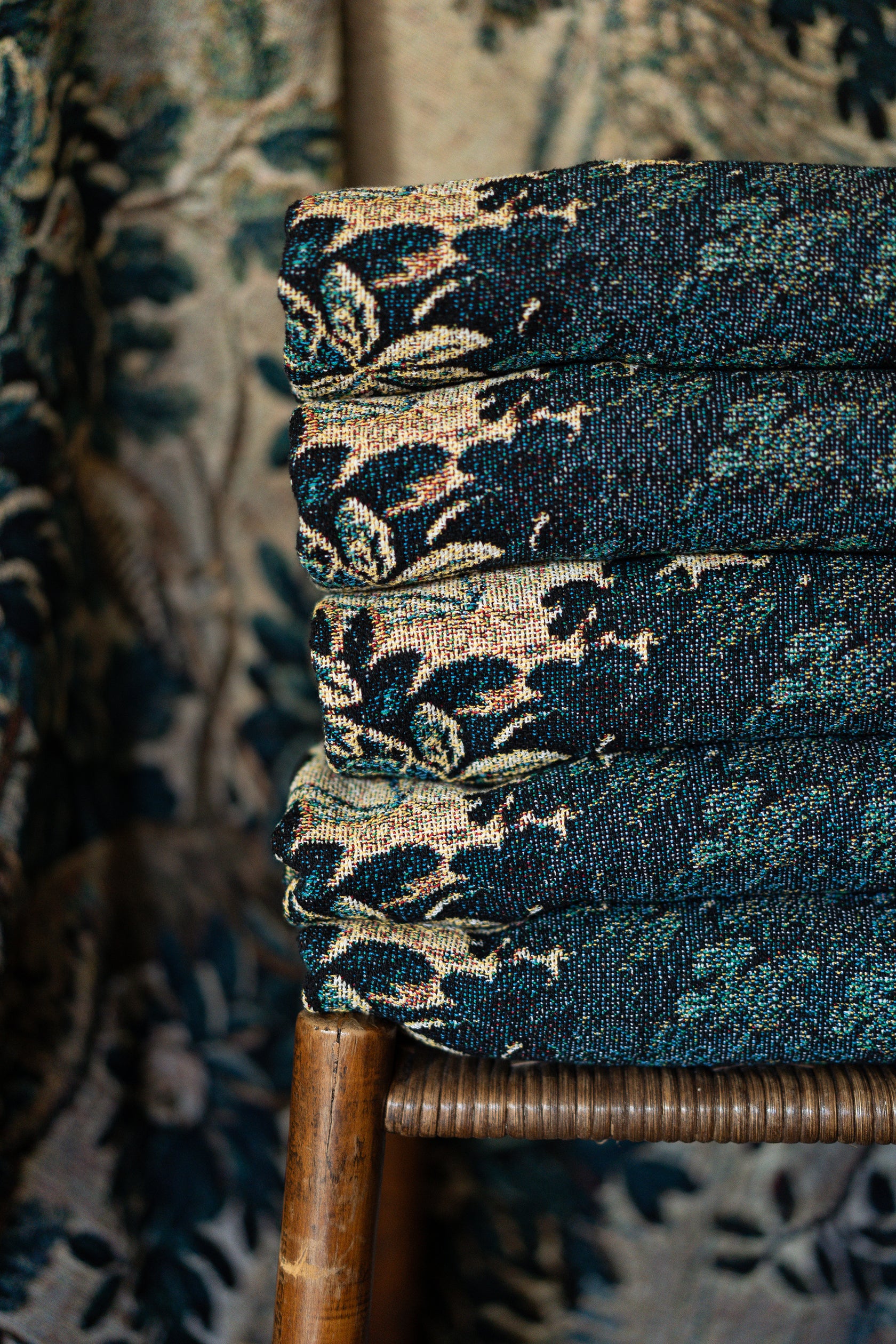 Verdure Tapestry Throw – Lore and Lea
